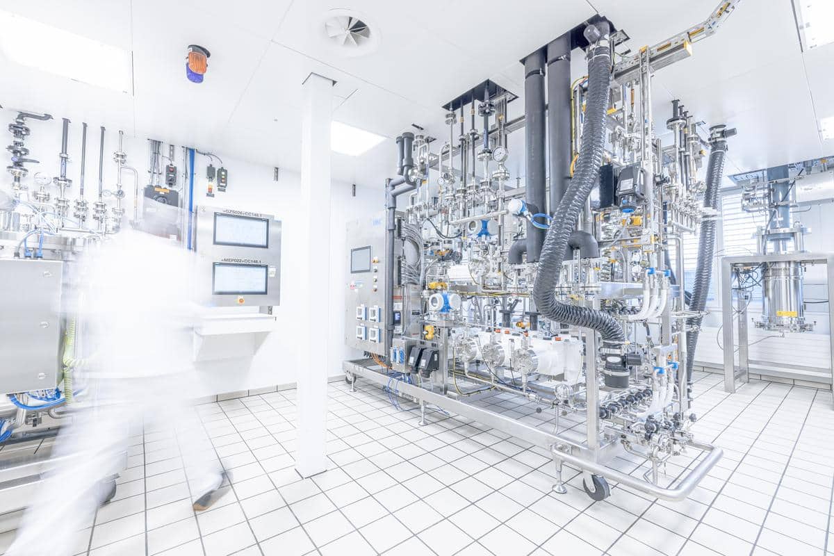 The era of large-scale peptide & oligo purification with MCSGP has begun